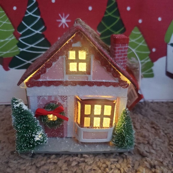 St. Nicholas Square | Holiday | Christmas Light Up House Decor Or ...